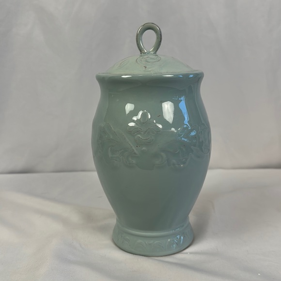 Home Essentials | Dining | Home Essentials And Beyond Madison ...